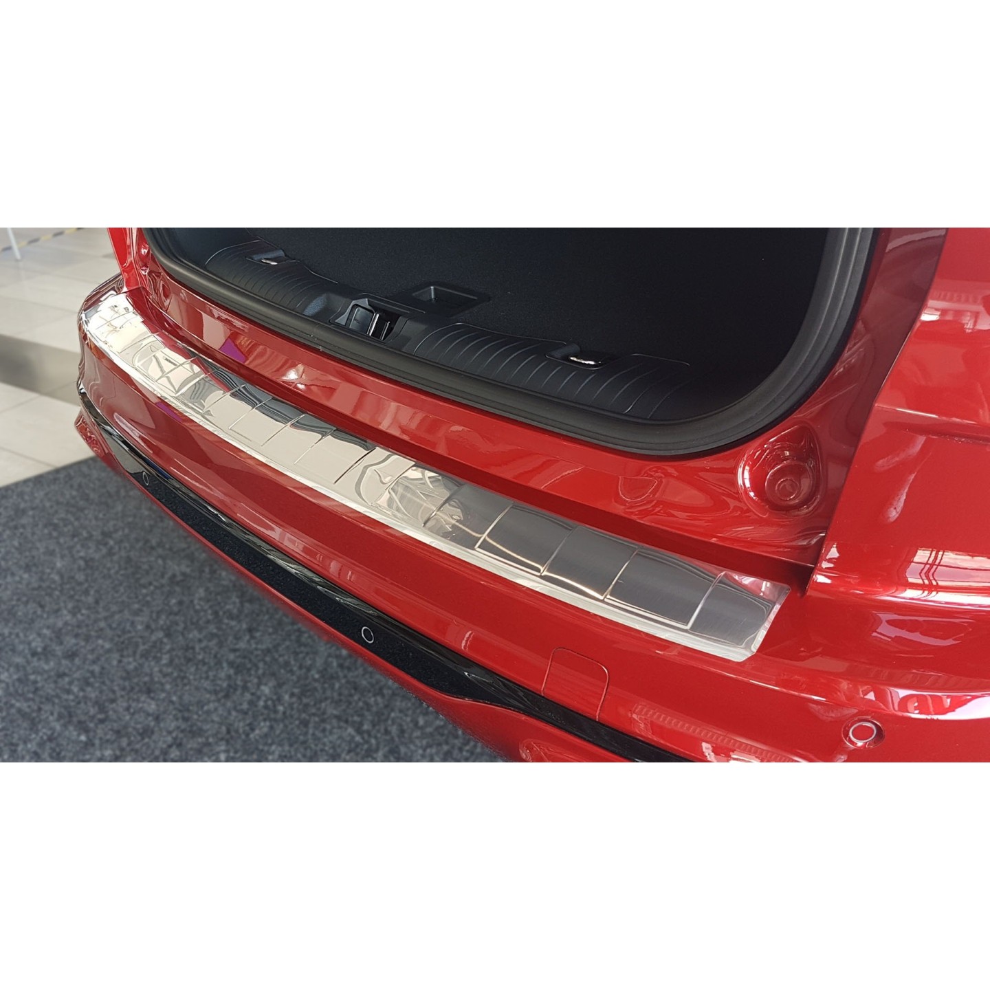 SEUIL DE COFFRE FORD KUGA ST LINE 2020 AUJOURD'HUI INOX POLI